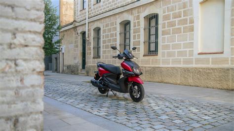 Yamaha Rayzr Scooter Urban Mobility Andar De Moto