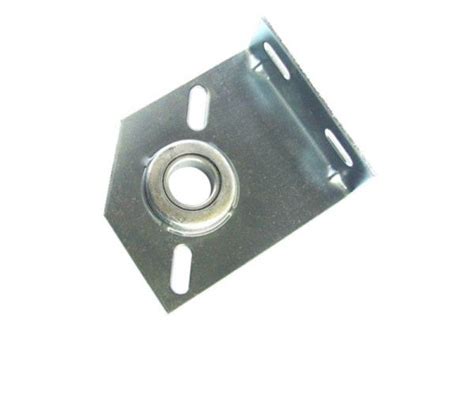 Centre Pole Bracket — Alpha Doors