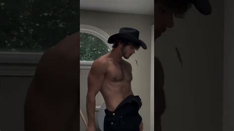 Twitter Ottersquatter Bodybuilding Mensphysique Youtube