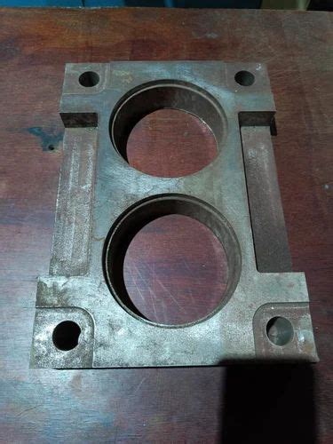 mild steel rectangular injection moulding die for industrial at ₹ 30000 piece in howrah