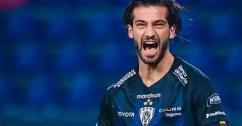 Corinthians Entra Na Briga Por Atacante Equatoriano Carrasco De Clubes
