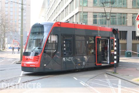 Tram 9 Ontspoord Op Het Lage Zand In Den Haag