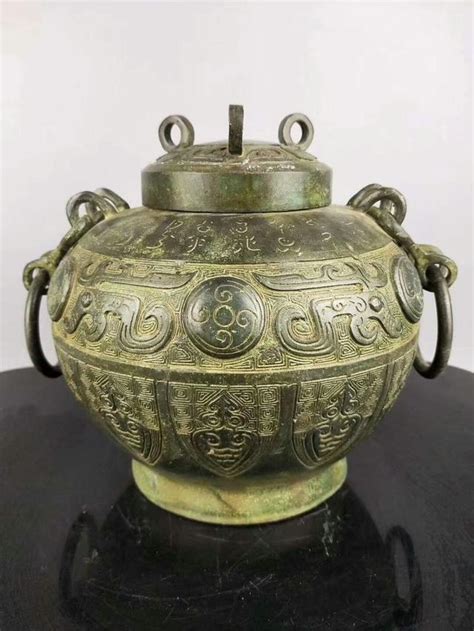 青銅器掛耳壺器型規整精緻包漿濃厚 每日頭條
