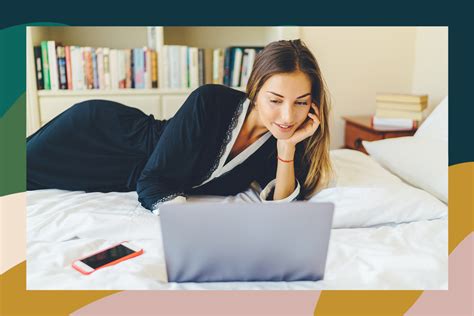 Straight Women Watching Lesbian Porn Is More Common Than You