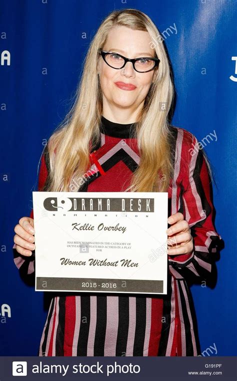 Pictures Of Kellie Overbey
