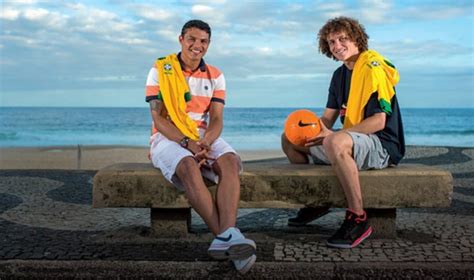 Arsenal ‘recruit David Luiz To Convince Psg Defender Thiago Silva To