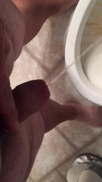 Close Up Of Uncut Cock Pissing Gay Amateur Amateur Porn Xhamster