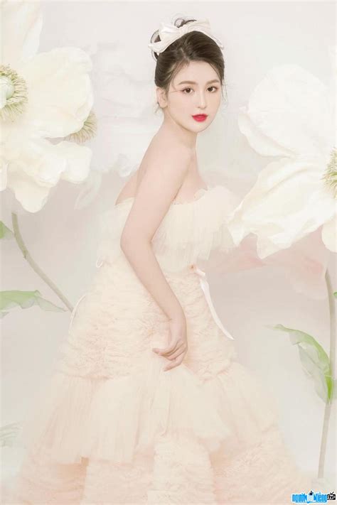 Hot Girl Vu Quynh Nhu Profile Age Email Phone And Zodiac Sign