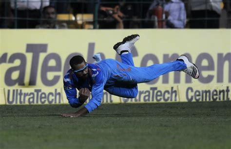Shikhar Dhawan Completes A Catch To Dismiss James Faulkner