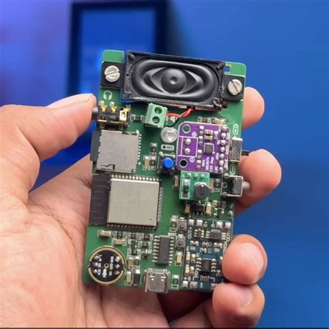 Portable Ai Voice Assistant Using Esp32