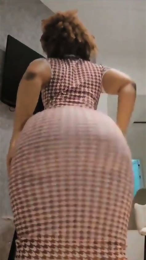 Ebony Phat Ass Hitting The Dildo