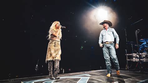Carrie Underwood Joins Cody Johnson At Absolutely Unreal Nashville