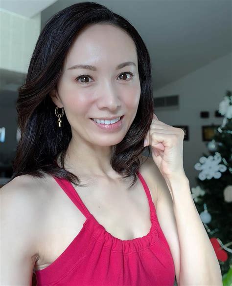 駒田奈美さんのインスタグラム写真 駒田奈美instagram「・ ・ ・ 『ヨガのレッスン』 ・ ・ 今日は今年最後のヨガのレッスン