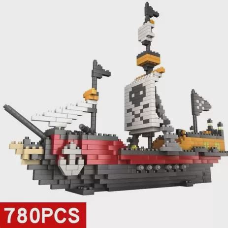 Blocos De Montar Lego Navio Pirata 780 Peças em Promoção na Americanas
