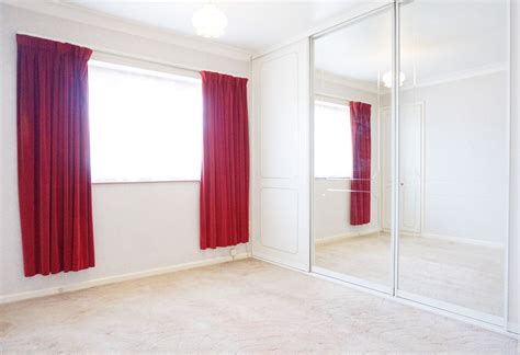 Whitmore Way Basildon Essex Ss14 Keller Williams Estate Agent