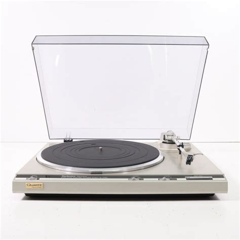 Technics Sl Q300 Direct Drive Automatic Turntable System
