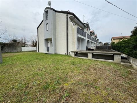 Huizen En Vrijstaande Woningen Sant Anna Cavanella D Adige Chioggia