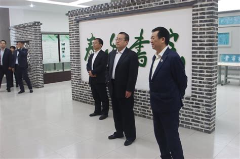 俄罗斯孔子文化促进会来校访问 泰山职业技术学院