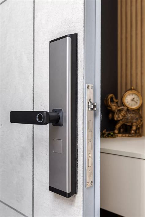 ჭკვიანი კარი ჭკვიანი საკეტები და მექანიზმები