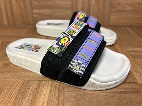 Rare🔥 Adidas Adilette 20 Pride Slides Love Unites M Gem