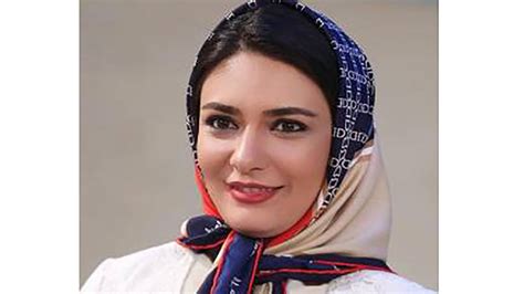 عکس لورفته لیندا کیانی روی تخت خواب شوکه شدیم