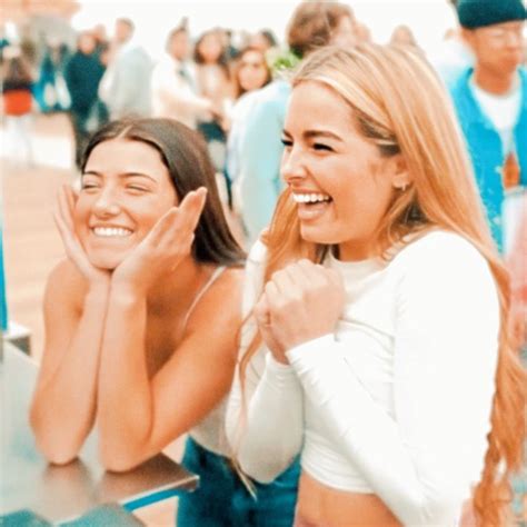 Charli And Addi Edited Pic Charli Damelio And Addison Rae Charli D