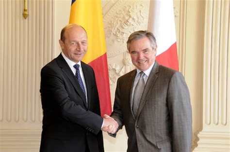 Assemblée nationale Entretien avec M Traian Basescu Président de la