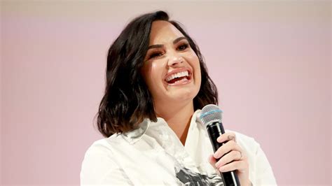 Demi Lovato Will Star In Nbc Series Hungry Teen Vogue