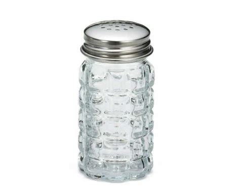 Nostalgia Salt And Pepper Shaker 15oz 44ml
