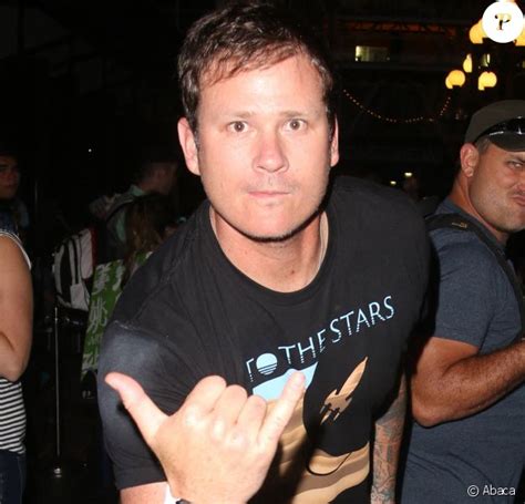 Tom Delonge Blink 182 Divorce La Fin De 18 Années De Mariage Avec