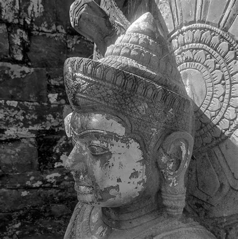 พระธาตุภูเพ็ก พิพิธภัณฑสถานแห่งชาติ พระนคร เมื่อราว 90 กว่าปีก่อน ครั้งที่สมเด็จฯกรมพระยาดำรง