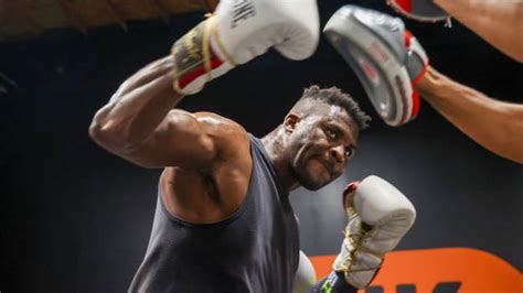 Francis Ngannou a cassé la jambe d un partenaire d entraînement