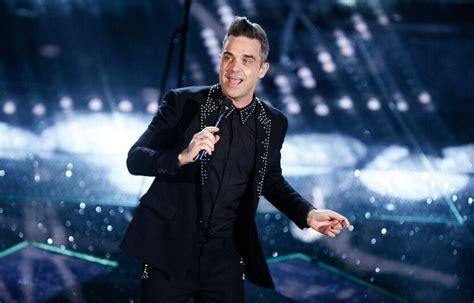 Le Chanteur Robbie Williams A Failli Mourir Dune Intoxication Au Mercure