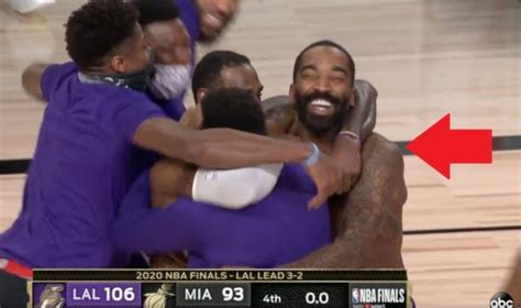 Jr Smith Wasted No Time Going Shirtless When Lakers Won Championship
