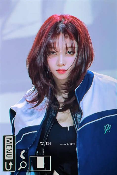 인기많은 체대선배 느낌의 카리나 팬플러스 커뮤니티