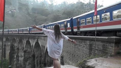 ඩෙල්ෆ් අඩු වියදමකින් විවේකය ගත කළ හැකි සුන්දර සංචාරක ගමනාන්තයක් වෙත