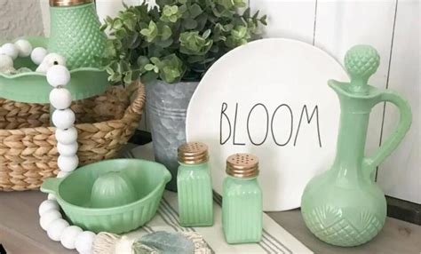 23 Unique DIY Dollar Tree Farmhouse Decor Ideas To Transform Your Home