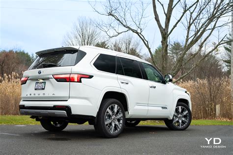 Toyota Sequoia Review Yanko Design