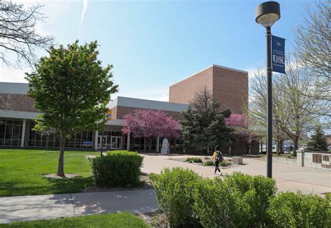 Photos Springtime On Campus Unk News