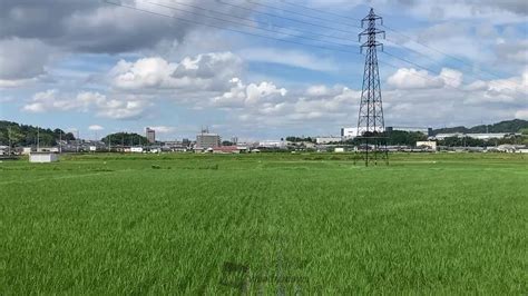 青空にモクモクと白い雲が遠くの空まで連な 滋賀県湖南市 湖南マクレガー ウェザーニュース