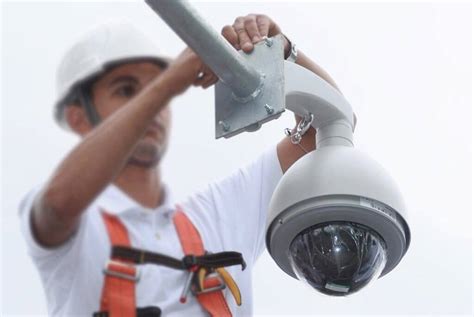Diseño E Instalación De Cámaras De Seguridad Control De Accesos Fq