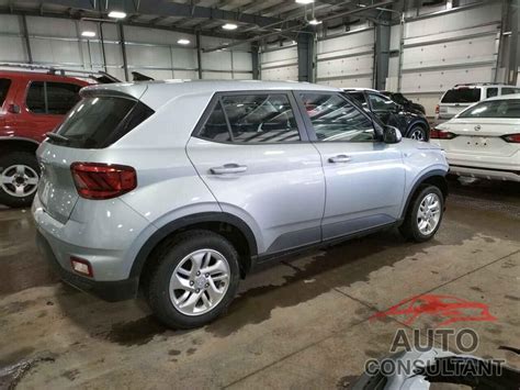 2021 Hyundai Venue Venue Se Gas Kmhrb8a38mu096088