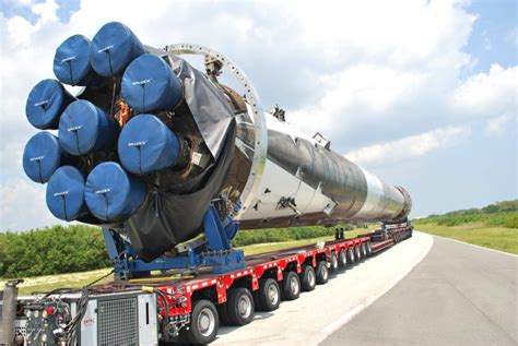 Get Up Close And Personal With Spacexs History Making Falcon 9 Rocket