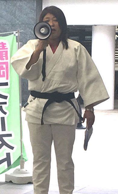 溝口氏「県民目線 無党派で」 静岡駅前で初の街頭演説：中日新聞しずおかweb