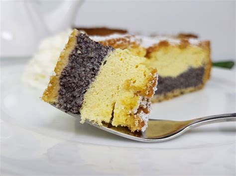 Rezept Gedeckter Mohn Käsekuchen mit keksigem Butter Mandel Mürbeteig low carb glutenfrei