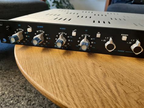 5500 Dual Equalizer Api Audio 5500 Dual Equalizer Audiofanzine