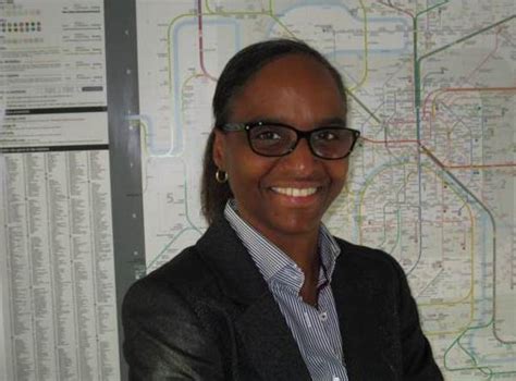Une Nouvelle Directrice Des Lignes N Et U