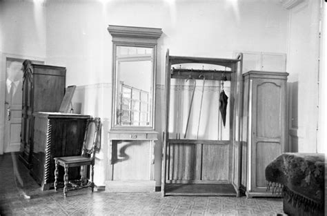 Фото Кабинет и квартира В И Ленина в Кремле Прихожая 1960 е г