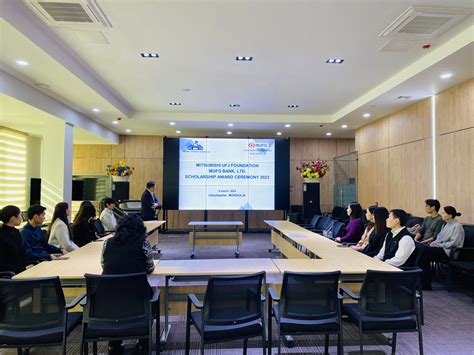 Япон Улсын “mitsubishi Ufj” сангийн нэрэмжит тэтгэлгийг гардууллаа Монгол Улсын Их Сургууль