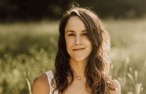 Author Qanda With Rochelle Bilow The Buzz Magazines